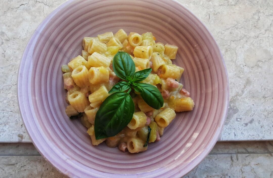 Pasta With Potatoes & Bacon: Quick Italian Recipe - The Bella Vita