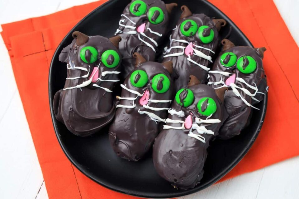 Halloween Snack Recipes That Are Easy And Spooky