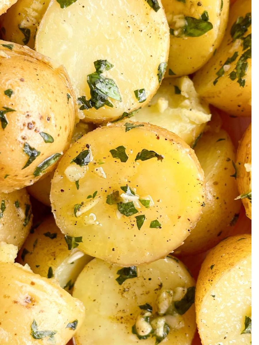 Foolproof Recipe for How to Season Boiled Potatoes