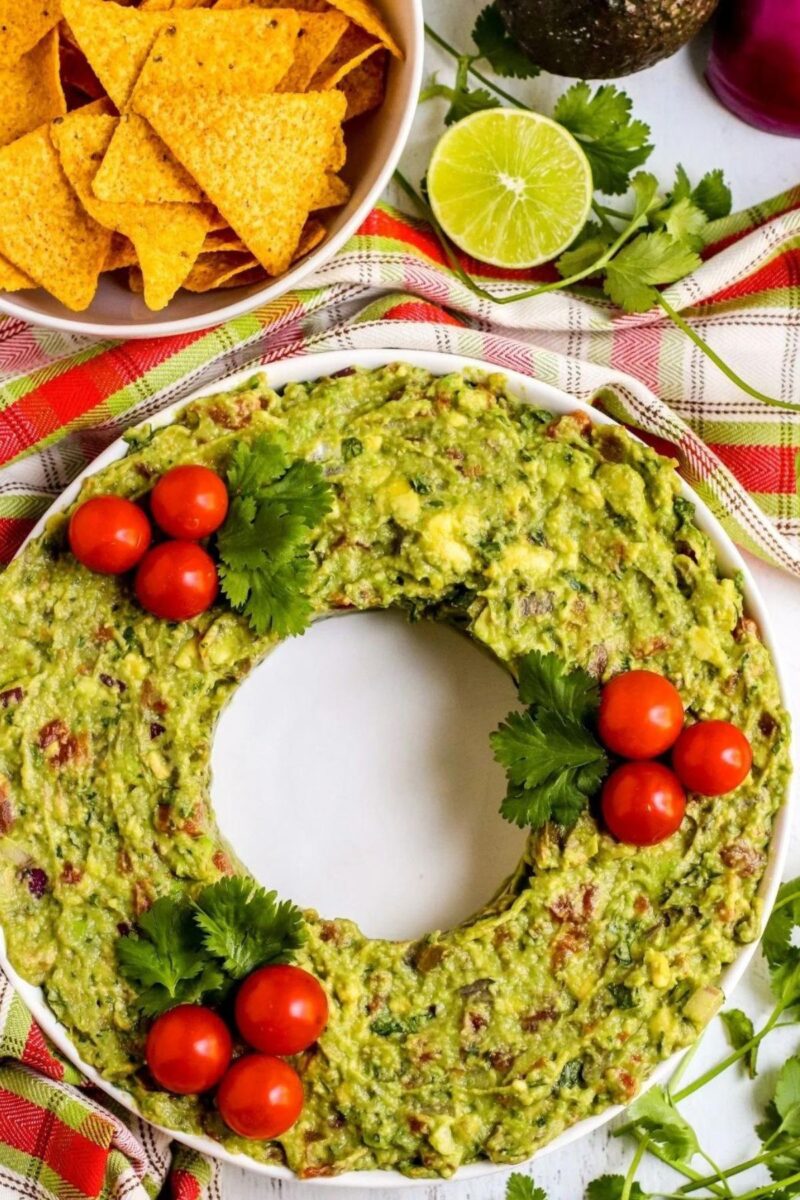 47 Easy Christmas Snacks for the Holiday Season